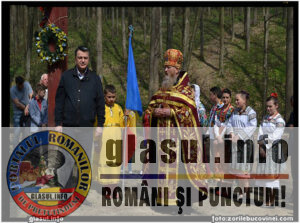 LA STEJARUL LUI STEFAN CEL MARE SI SFANT DIN CODRII COSMINULUI