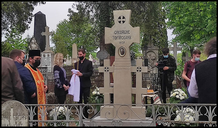 (VIDEO): Ceremonia de resfințire a mormântului lui George Topîrceanu ...